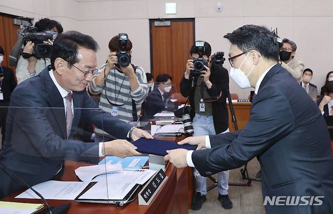 여야 검수원복·전현희 감사·공무원 피살 충돌종합