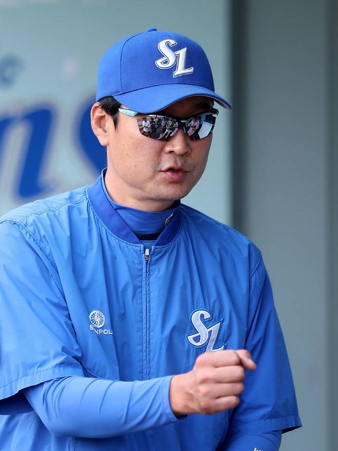 이승엽 감독 이끄는 두산 김한수·고토·조성환 코치 영입