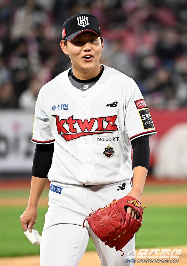 벼랑끝에서도 빛난 빅게임 피처. WBC, AG 대표팀 우완 에이스 예약[준PO4]