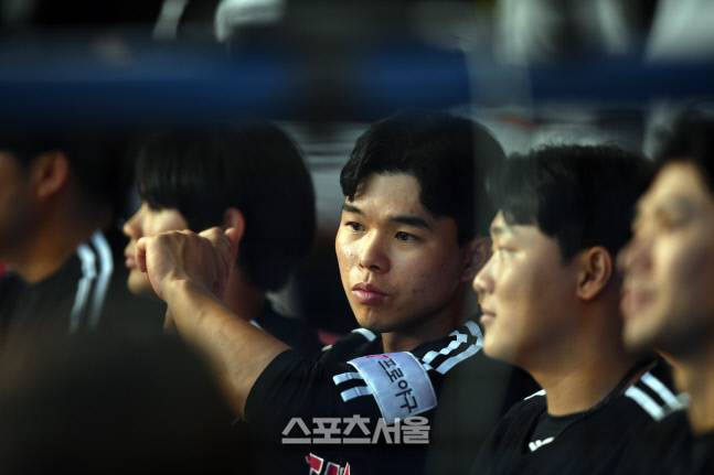 Lg 문성주는 왜 나왔다가 들어갔을까 황혜정의 두리번