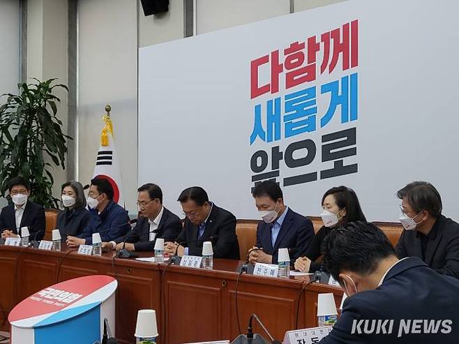 언론사뷰
