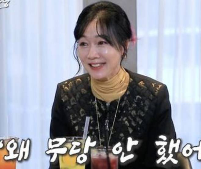 얼굴 보면 다 아는 배우인데 신내림 거부해 믹서기에 손가락까지 갈렸다는 연예인 키노라이츠