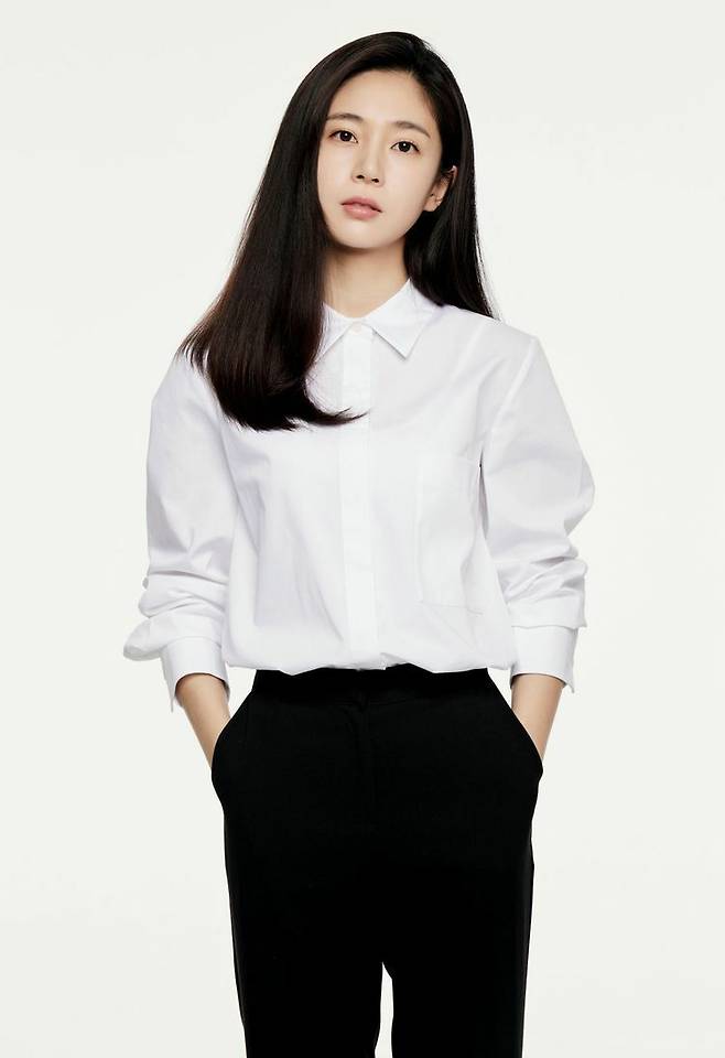 배우 은퇴한줄 알았는데4년 만에 작품 복귀한다는 톱스타 필더무비