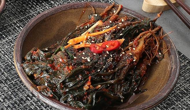 쌀밥 한그릇 뚝딱 ‘갓김치사포닌 성분 풍부한 ‘고들빼기김치