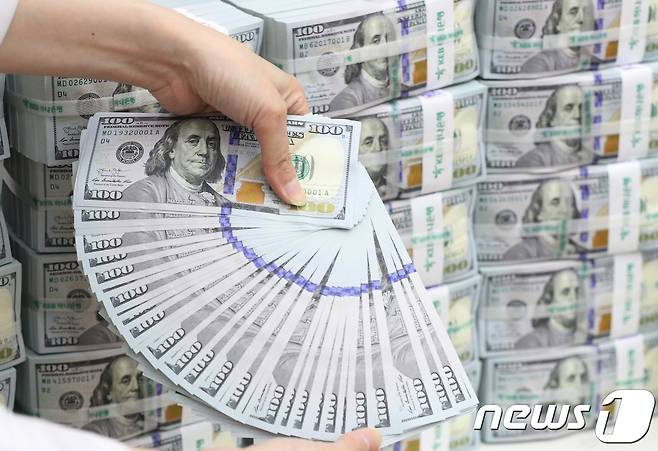 외환보유액 209억달러↑환율 도움에 석 달 만에 반등