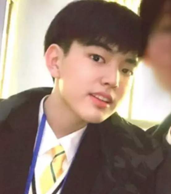 송중기 닮은 수준급 외모로 난리 난 장현성 아들 최근자 키노라이츠