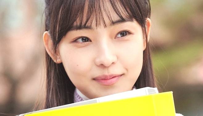 원조 걸그룹이었던 엄마 꽁꽁 숨겨온 신인 여배우의 정체 뉴스에이드
