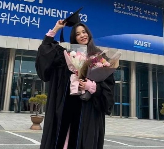 배우 활동 쉬는 동안 카이스트 졸업해 화제인 여배우 키노라이츠