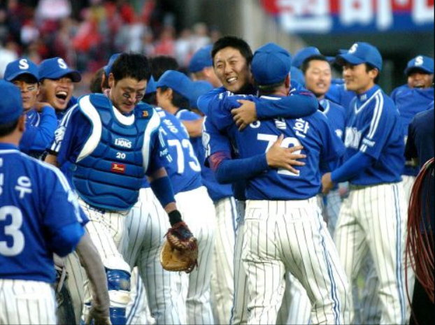 ‘ㄷㄷ’ 역대 WBC가 개최됐던 연도에 KBO 리그 우승 팀은? | 야구친구