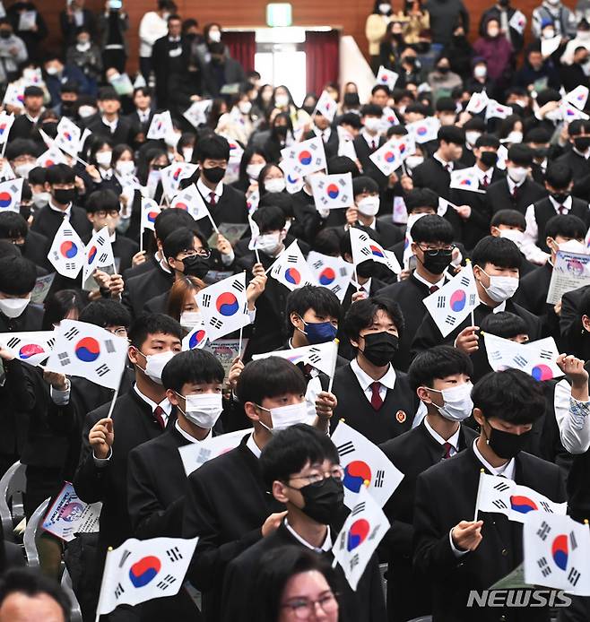 수원 삼일공고 삼일절 입학식