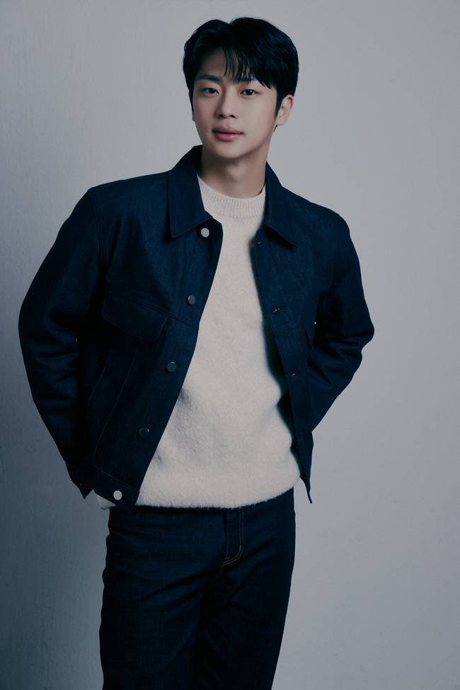 You have these ⁇ Master Kim 3 ⁇ appearance , Stone wall Hospital is the ...