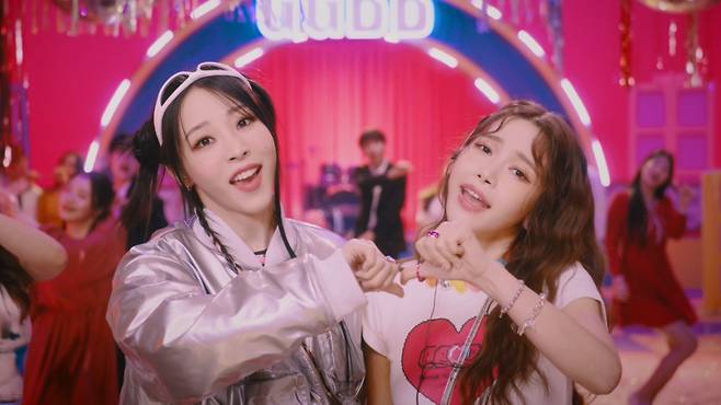 마마무+, 신곡 'GGBB' MV 티저 공개..'믿듬맘플'