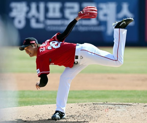 부담 안 되는 경기 어디 있겠어요” Ssg 김광현 올해도 결연한 ‘첫 등판 준비