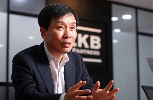 하지마약 ①수리남 검사 김희준 변호사 대한민국이 마약청정국 환상일 뿐