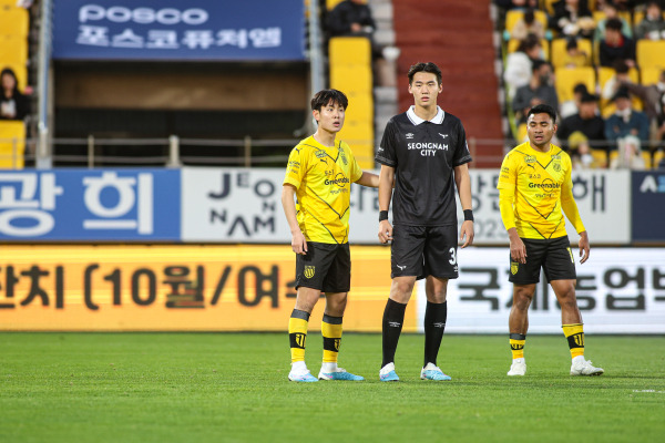 19살 Epl 수비수 탄생하나김지수 브렌트퍼드 러브콜