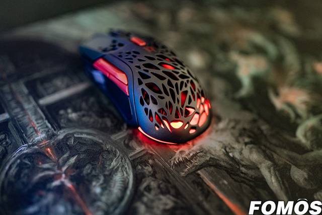 [IT&e스포츠] 디아블로4를 제대로 즐기려면? '스틸시리즈 에어록스5 무선 마우스-QcK 마우스 패드 디아블로4 한정판'과 함께