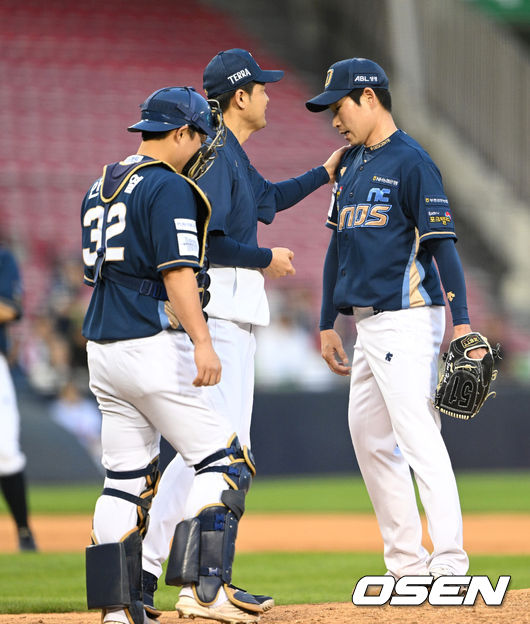 "안정감 생겼다" 사령탑 칭찬이 무색....ERA 0.72 필승 사이드암, 7실점 뭇매 [오!쎈 광주]