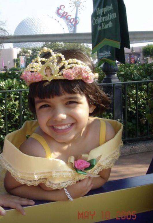 ' Snow White ' is an actress who has released photos of her past in a ...
