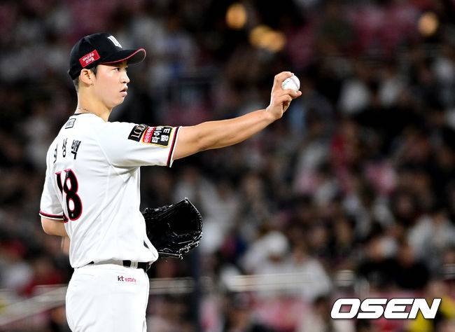 6연승 최고 조력자...엄상백, "타자 반응 보고 사인 내는 장성우 형 볼 배합 정말 최고" [수원 톡톡]