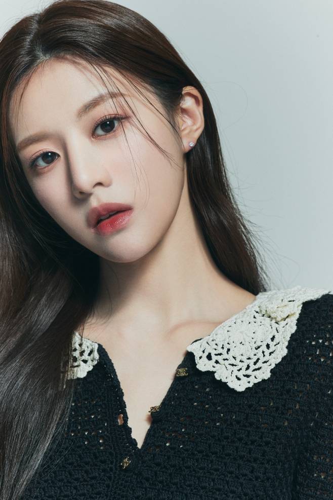 ‘무빙 칭찬은 고윤정도 춤추게 한다 인터뷰