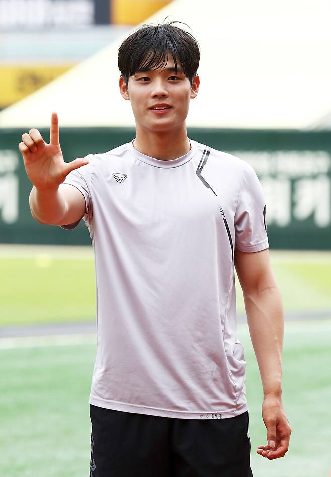 고명준 4타점12안타 폭발류현곤 호투 Ssg 퓨처스팀 고양에 역전승 ‘위닝시리즈