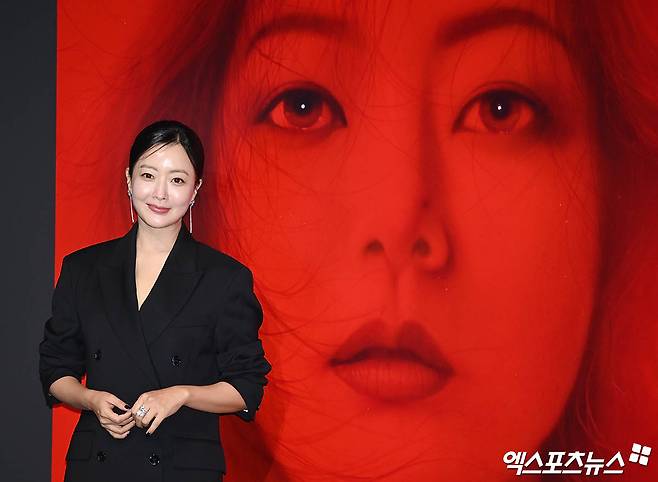 미술 거장 만난 김희선 데뷔 30주년에 콘텐츠 디렉터로 깜짝 데뷔 종합
