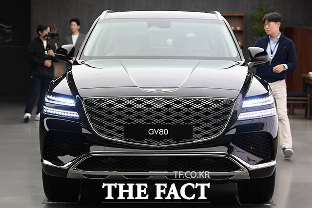 제네시스, GV80 부분변경·쿠페 공개…럭셔리 SUV 시장 '굳히기' 돌입