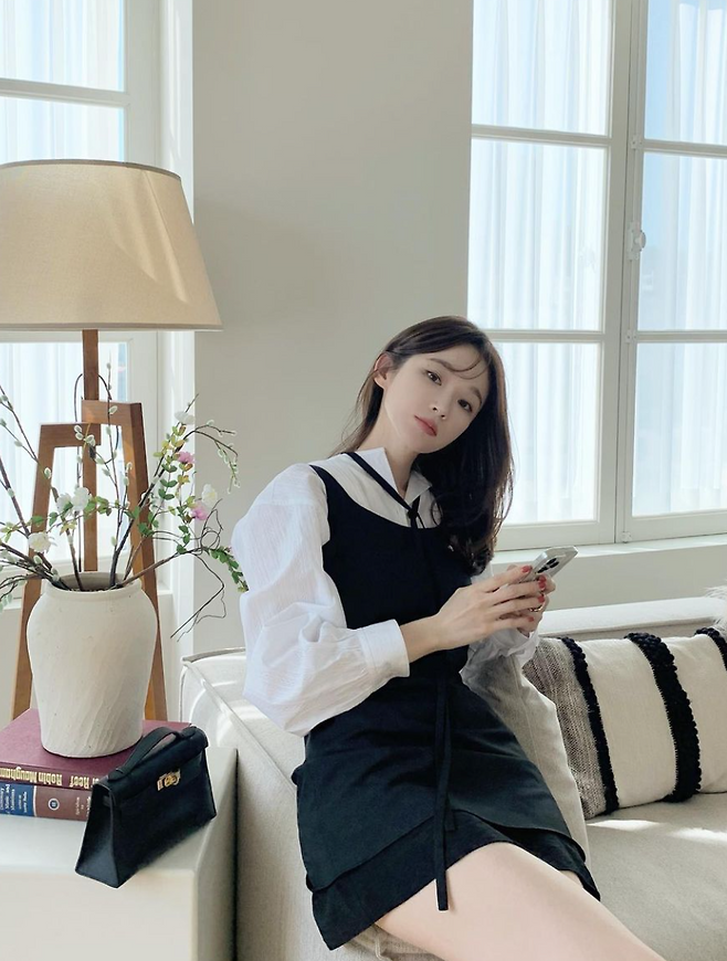 이 스타일로 리즈시절 미모 완벽히 되찾았다는 강민경 헤어핏