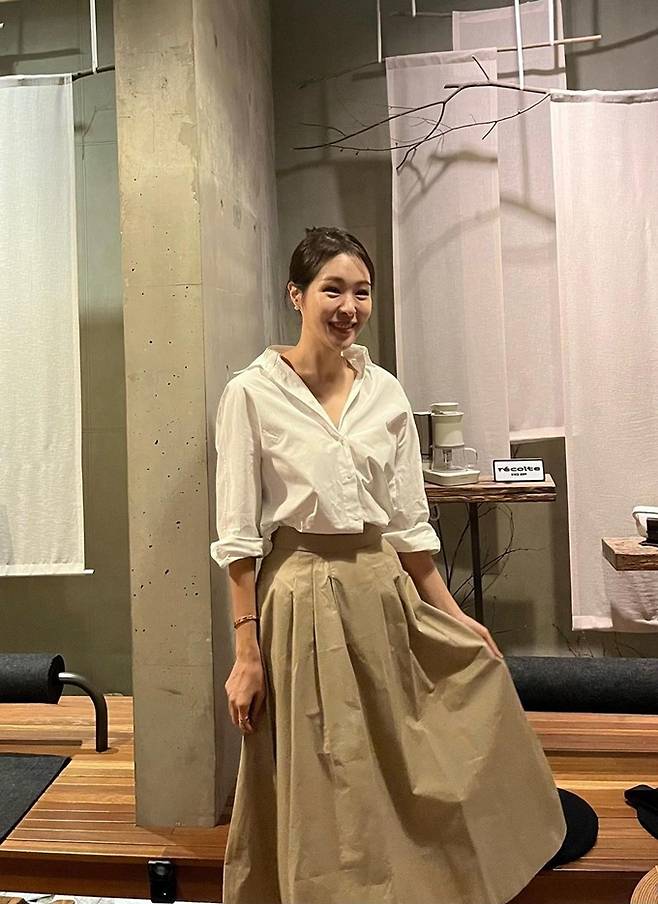 ‘동상이몽2 미자 추석 4kg 급찐급빠 새로 산 스커트 찰떡 가을룩 패션엔