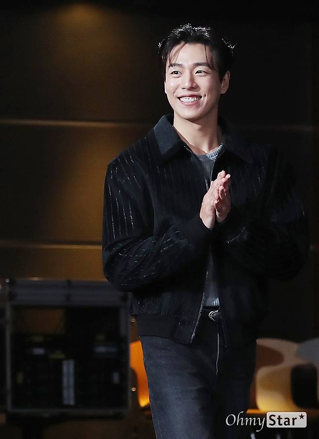 오마이포토 오늘도 사랑스럽개 이현우 엄마 같은 서글남