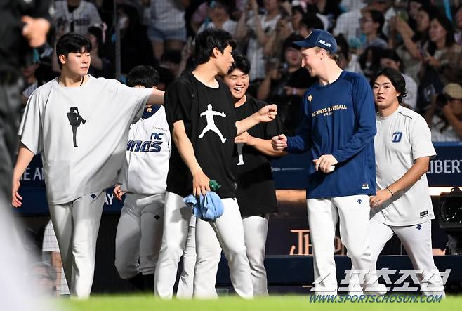 9월 월간 Mvp 20승200k 슈퍼 에이스 기자단 투표도 팬 투표도 압도적이었다