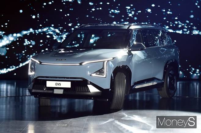 머니s포토 더 기아 Ev5 E Gmp 적용 최초 전륜 기반 전용 Ev
