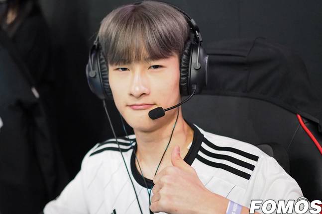 [PWS] “치킨 없어도 돼” 교전으로 전장 제압한 DK 1일차 선두(종합)