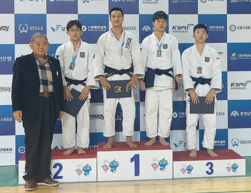 경민고 이준현·김용민 회장기유도 체급 ‘정상 동행