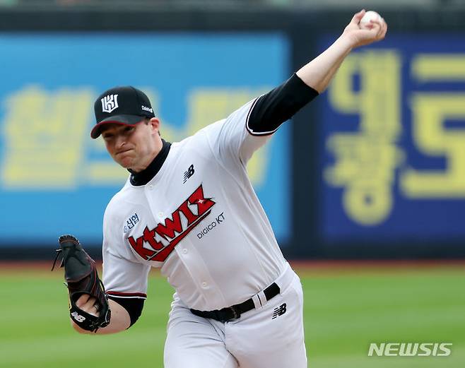 Ks 3차전 승기 잡아라lg 임찬규 Vs Kt 벤자민 대격돌