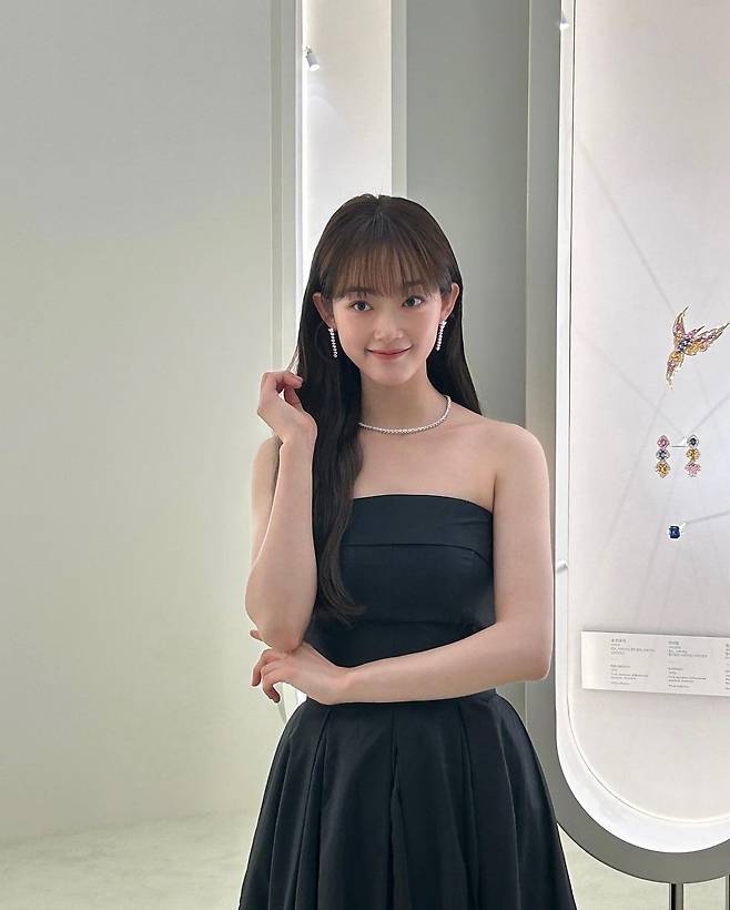 ‘힘쎈여자 이유미 여신 드레스룩 완성 다음 엔 뭘 입어볼까 스타와 패션
