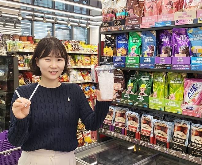 종이빨대 사용 유지cu 플라스틱 빨대 재도입 안 한다