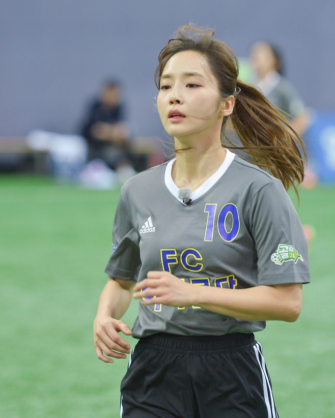 이화여대 무용과 졸업했는데 축구선수가 된 방송인의 근황 스포엔 뉴세이