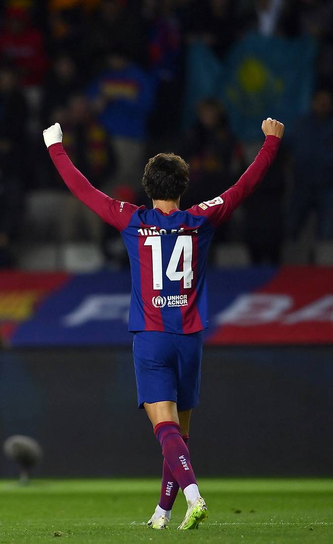 주앙 펠릭스 결승골 친정팀 울렸다fc바르셀로나 At마드리드 1 0 제압 3위로