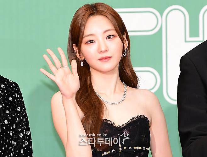 포토 조이현 사랑스런 미모