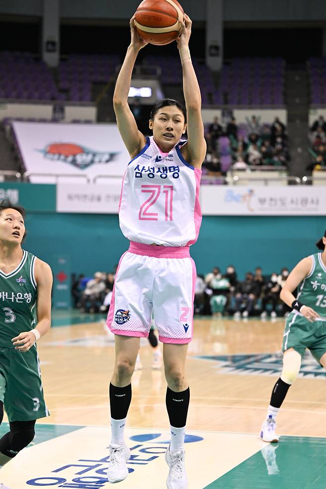오늘의 주역 주축으로 올라선 삼성생명 이해란 한 단계 올라서야 하는 시기다 마음가짐부터 바꿨다