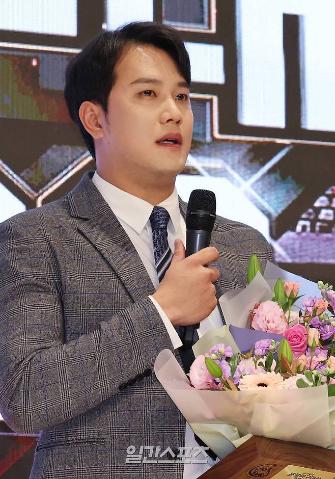 서진용 4억5000만원 ‘최고 추신수 ‘최저ssg 2024 연봉 계약 마무리
