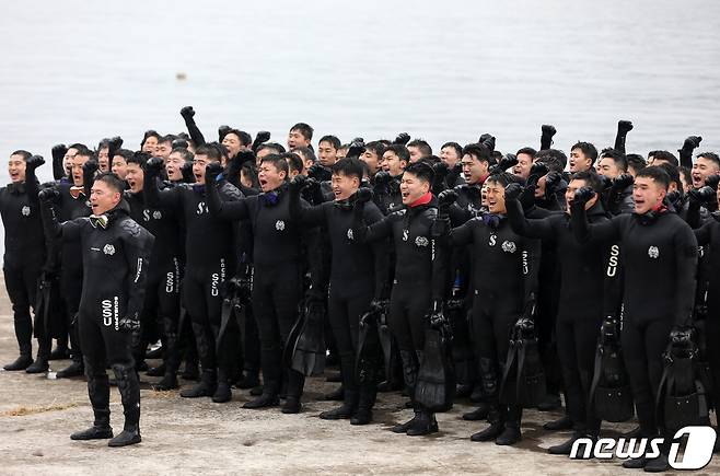 혹한기 훈련하는 SSU