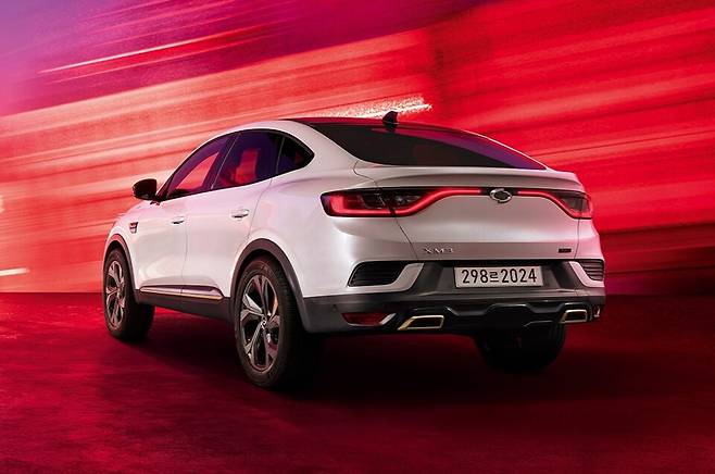 "이게 진짜 가성비지" 가격 팍 낮춘 XM3 하이브리드에 코나·니로 대위기? | M투데이