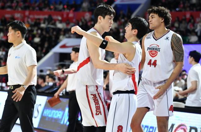 2위와 6위가 펼친 숨막히는 혈투현대모비스 접전 끝에 Sk 꺾고 2연패 탈출 Md잠실