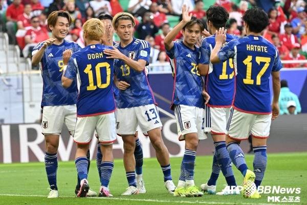 ‘신태용 매직 없었다 인도네시아 ‘우에다 멀티골 일본에 1 3 완패이라크 3전 전승 D조 1위 확정종합 아시안컵