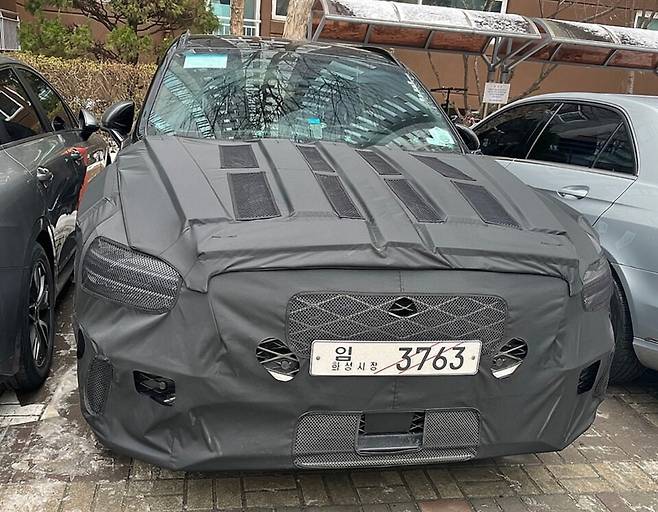 실내 이렇게 바꼈네 제네시스 신형 Gv70 Fl 테스트카 새롭게 포착 M투데이