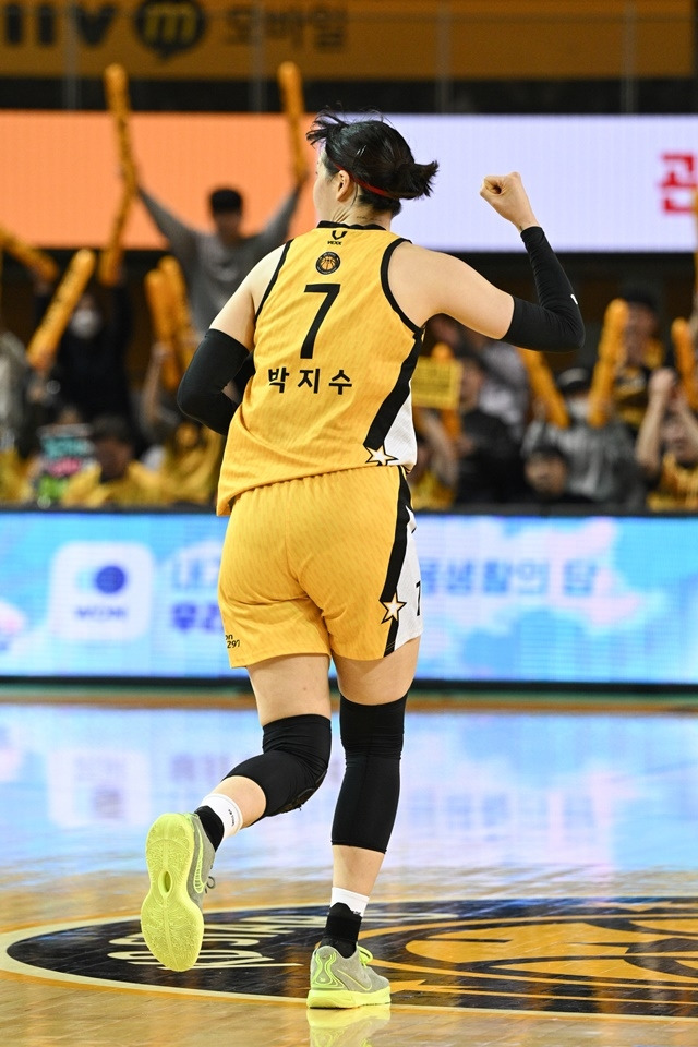 美서 활약할 정도로 더 발전했으면”wkbl 정복 중인 박지수의 원대한 꿈
