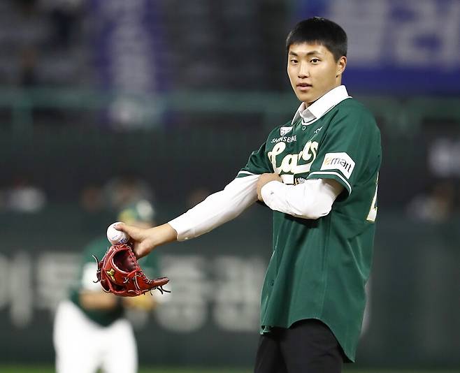 레전드도 한눈에 알아본 재능 Ssg 청라 아이돌 기대주 1군까지 치고 올라올까