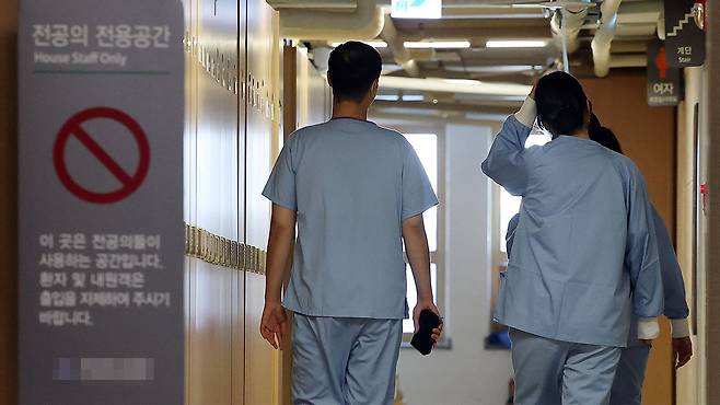 전공의 오늘 병원 떠난다‥수술 어떡해 의료대란 현실로